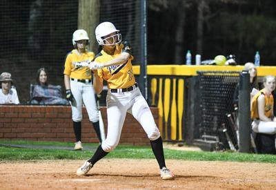 Lady Warriors split first division series against Corinth | Pontotoc ...