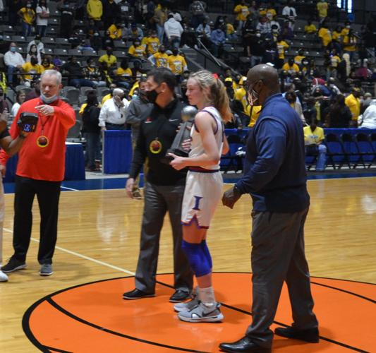 Lady Falcons fly high, win 1A title | New Albany Gazette | djournal.com