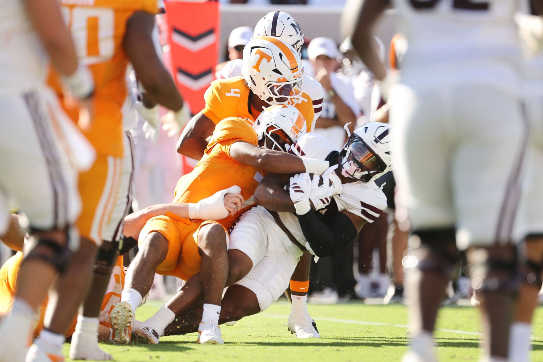 Bulldogs hang with Tennessee but can’t pull off another upset ...