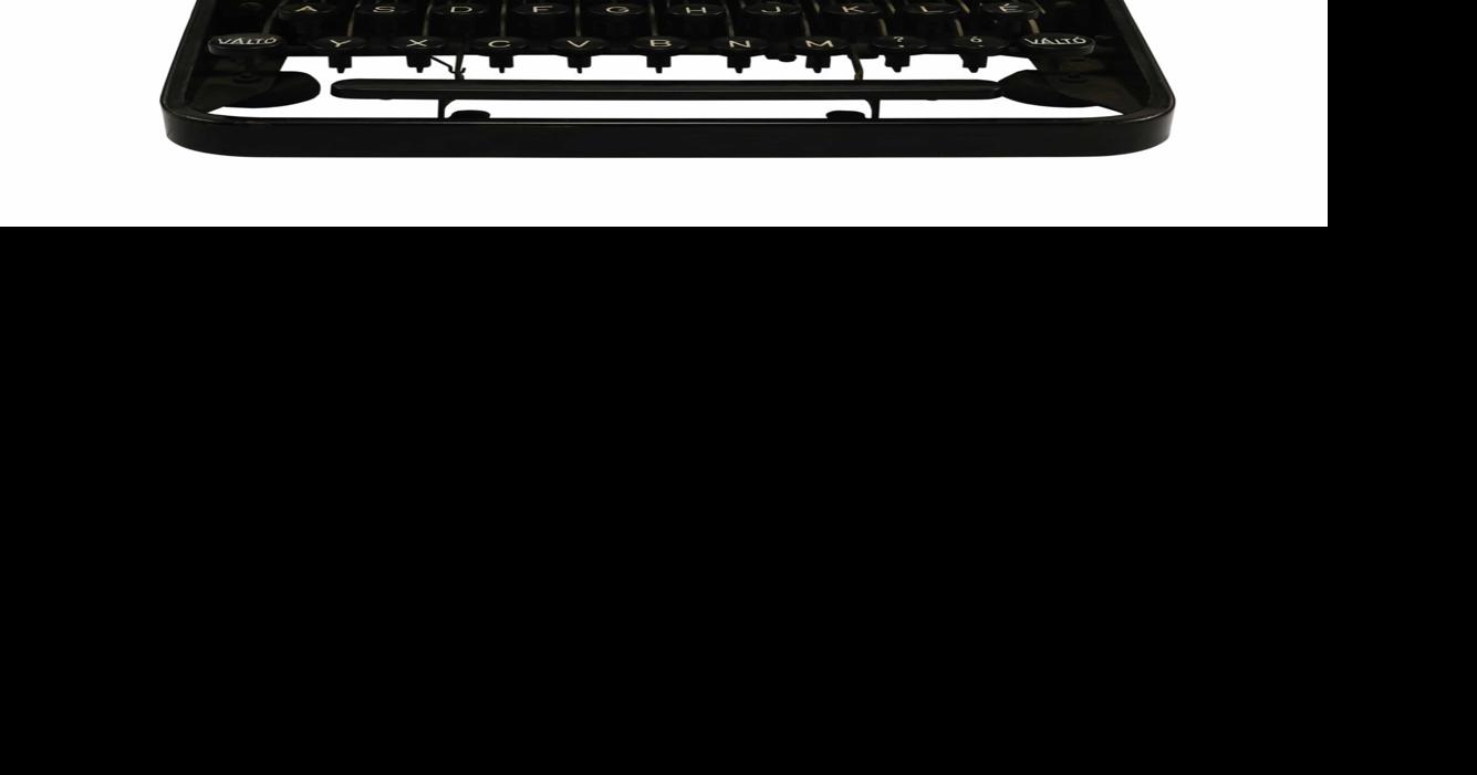 Typewriter exhibit showcases history of entertainment, literary greats ...