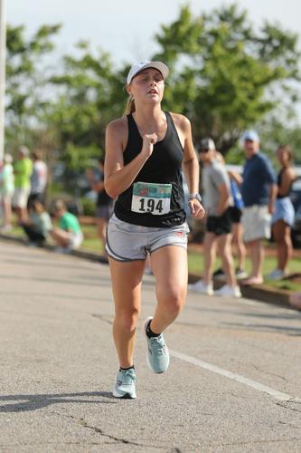 Moore dominates to win Gum Tree 10k | Sports | djournal.com