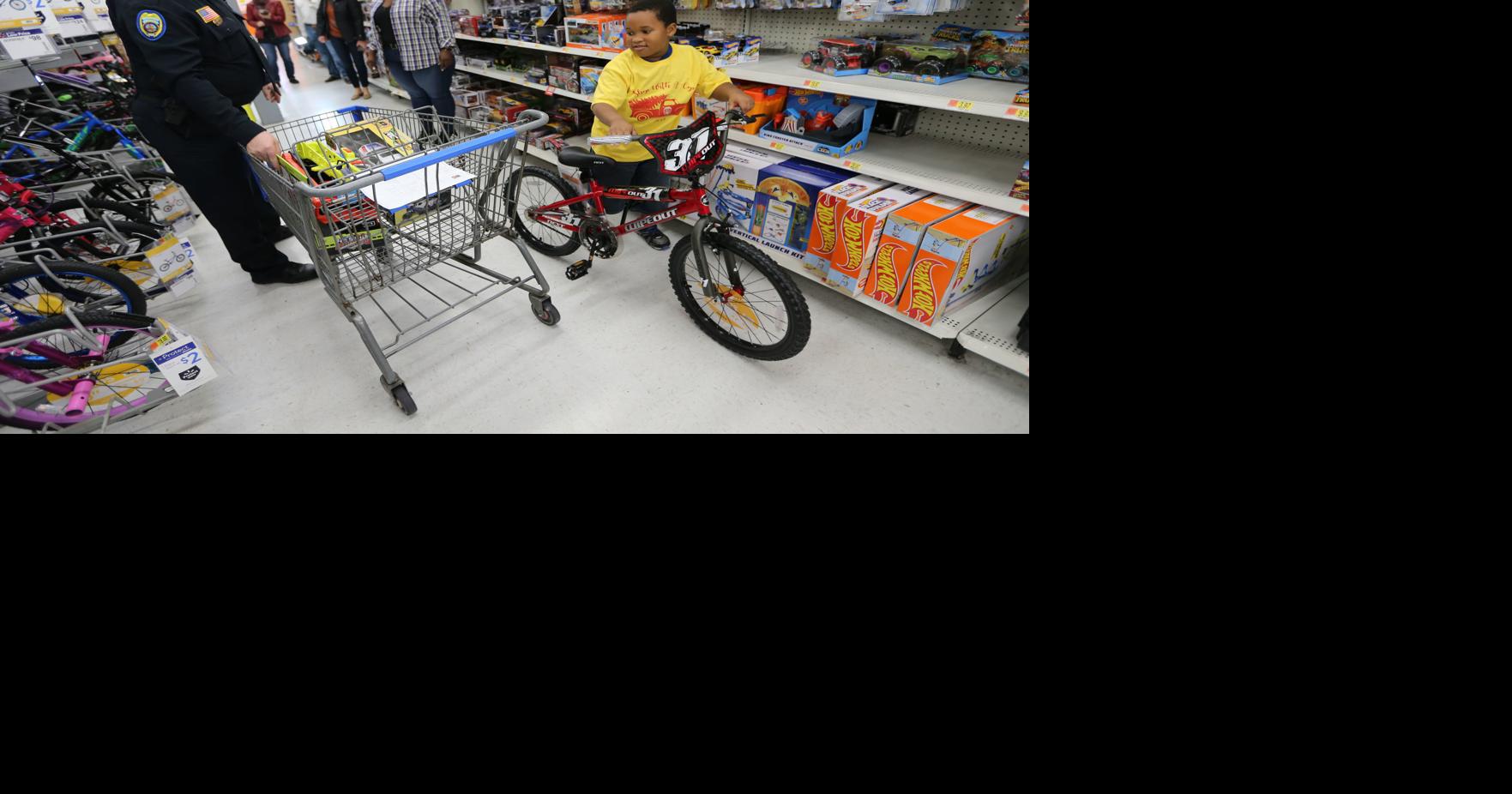 Tupelo police protect, serve and shop | News | djournal.com