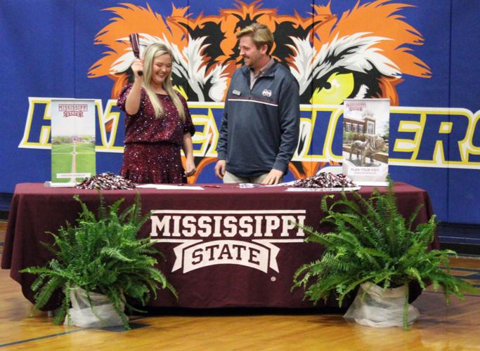 Hatley hosts Decision Day for class of 2023 | | djournal.com