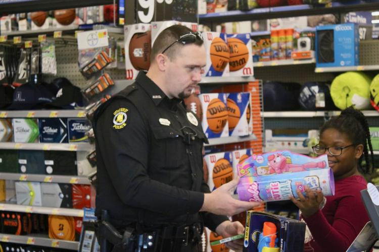 Ripley Police hold first Shop with a Cop in Tippah County | News ...