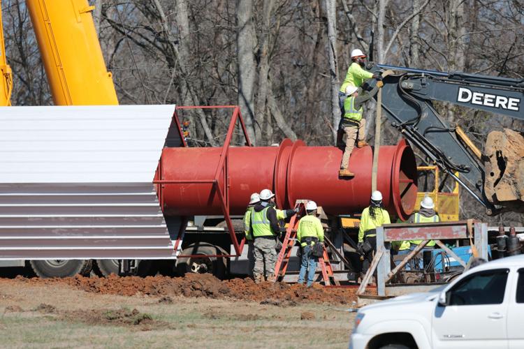 PHOTOS: 130-foot giant cross raised in Saltillo | Photo Galleries ...