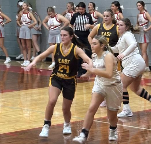 West Union takes split decision against East Union | Sports | djournal.com