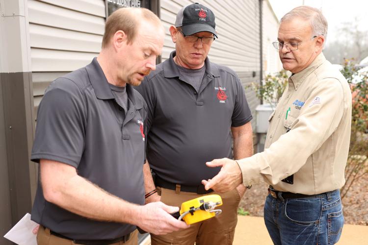 Atmos donates natural gas sniffers to Saltillo Fire Department | News ...