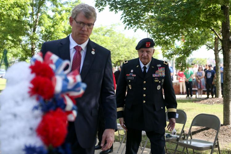 Veterans, families celebrate Memorial Day with ceremony in Tupelo ...