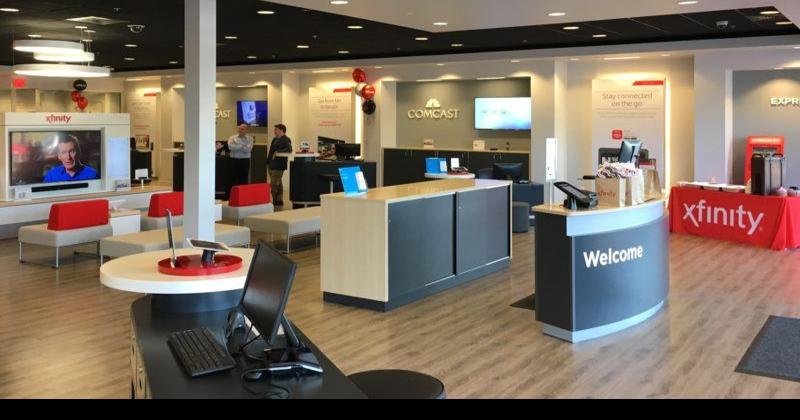 Comcast celebrates opening of Xfinity retail store | Business ...