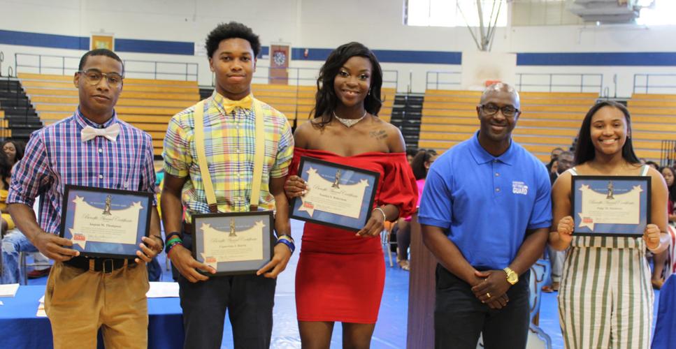 Aberdeen Awards Day | | djournal.com