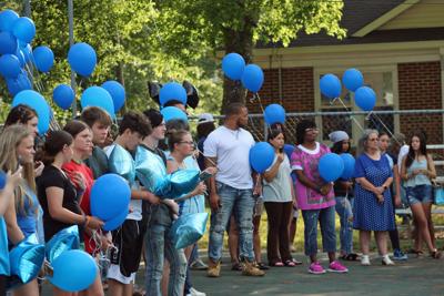 Balloon release honors memory of Nettleton student | News | djournal.com