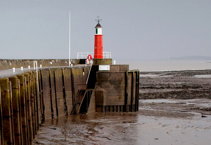 This lighthouse that’s been red for 160 years must be painted green ...