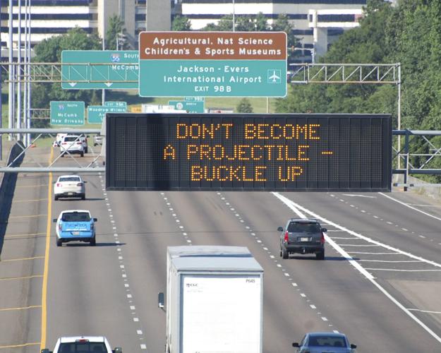 MDOT allowing submissions for overhead sign messages over Mississipi ...