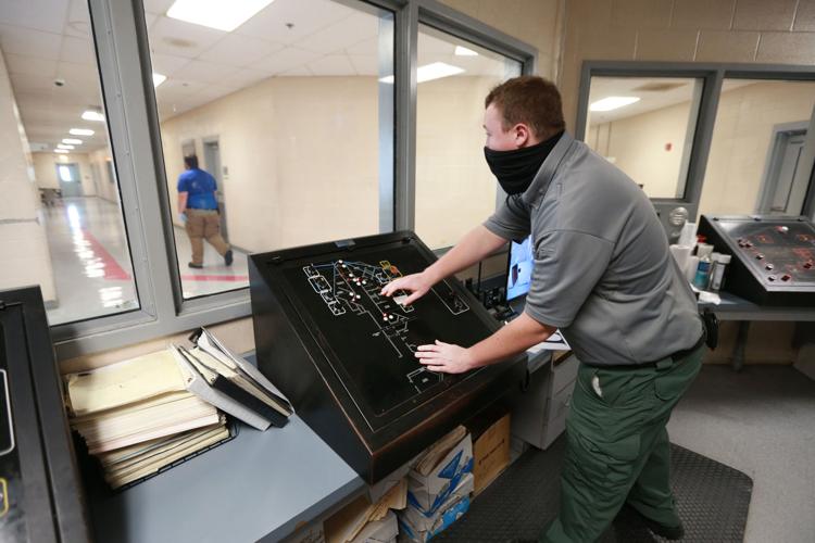 Lee County Jail facilities cover wide spectrum | Crime & Law ...