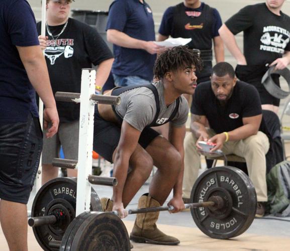 Multiple county lifters advance to North half meet | Sports | djournal.com