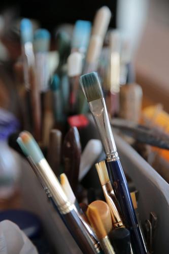 Jerry Jones paints live during services at The Orchard | Religion ...