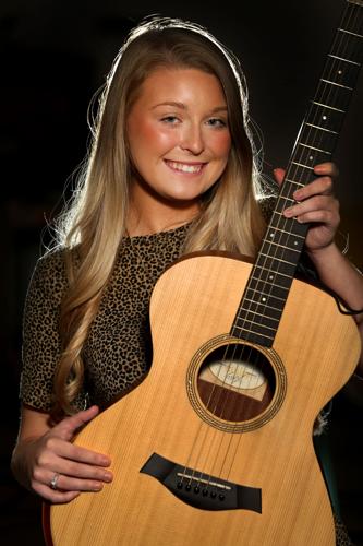 NEMCC student Rheagan Skelton is an aspiring country singer | Local ...