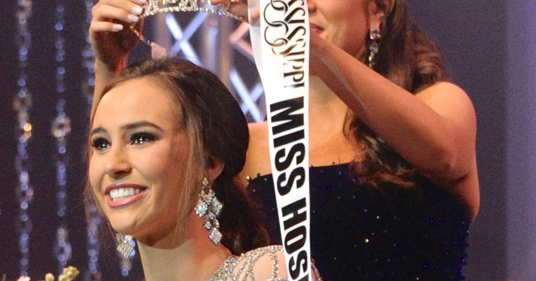 Pearson crowned as Mississippi's Miss Hospitality | | djournal.com