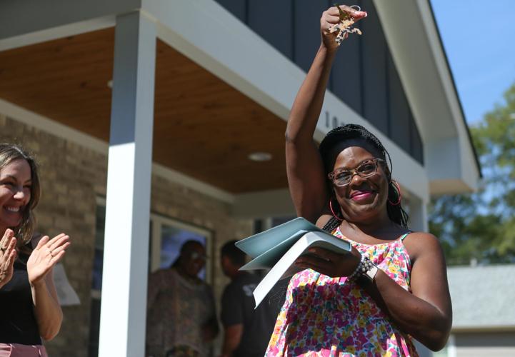 Habitat recipient praises God, receives keys to Verona home | Local ...