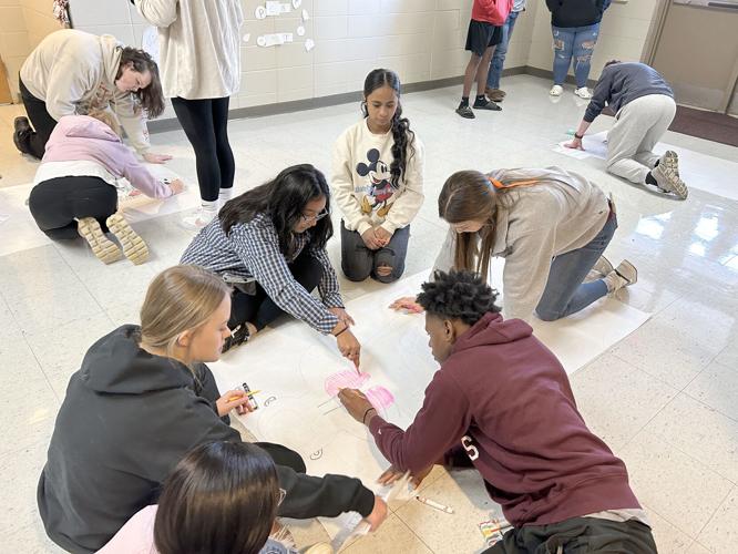 Anatomy classes complete 'Human Body Challenge' | New Albany Gazette ...