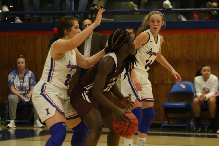 Falcons fight off Bulldog fourth quarter rally | New Albany Gazette ...