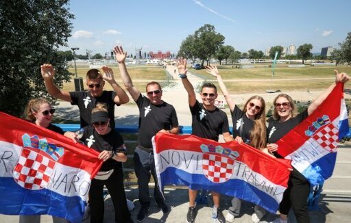 Bosnia probes fascist salutes at Croatian singer's concert | News ...