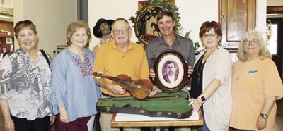 Civil War era fiddle finds resting place at Town Square Museum | News ...