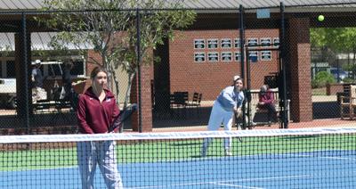 Bulldog Tennis sweeps Shannon, move to third round | Sports | djournal.com