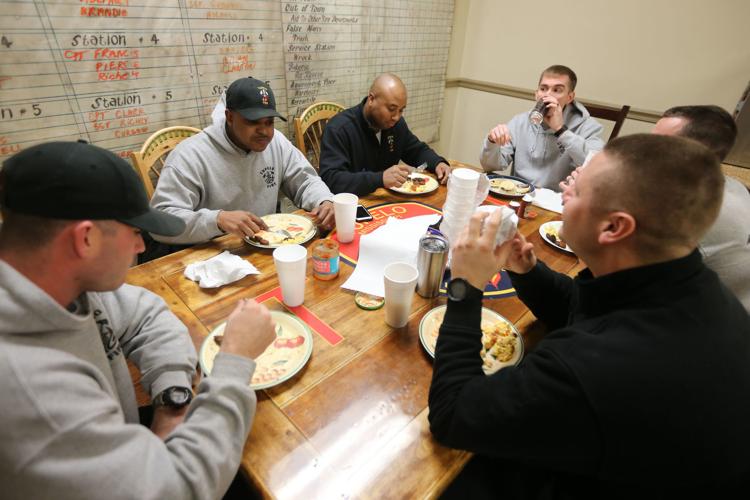 Tupelo firemen celebrate Christmas together with breakfast | News ...