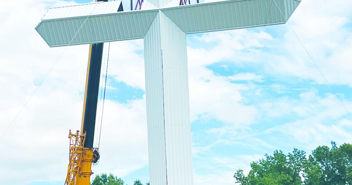The Cross of Pontotoc is shining! | News | djournal.com