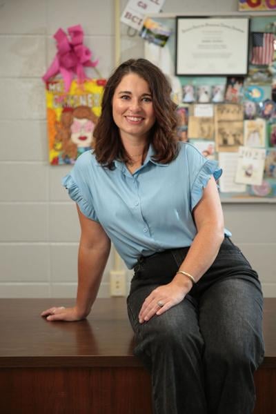 Amelia Gardner is Booneville High School's art teacher | Teacher ...