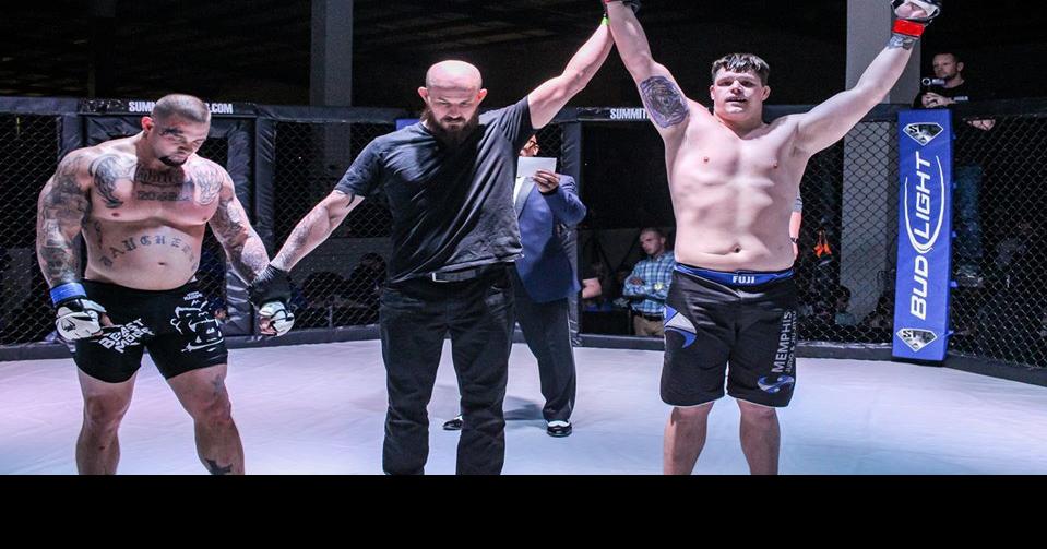 Fulton fighter wins professional debut | Itawamba Times | djournal.com