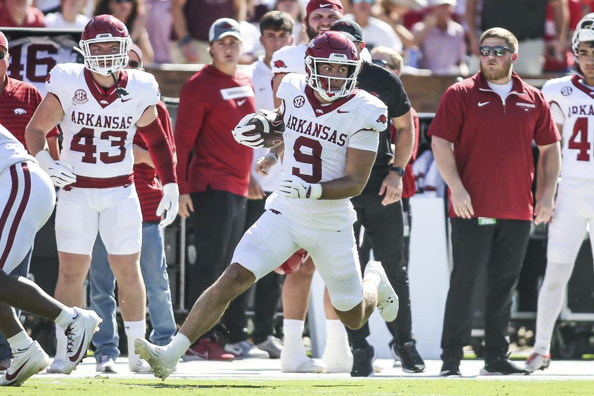 Former Arkansas stars Jaylon Braxton, Luke Hasz commit to Ole Miss ...