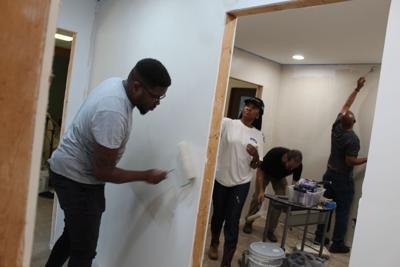 Lowe’s volunteer team contributes to food pantry renovation | News ...