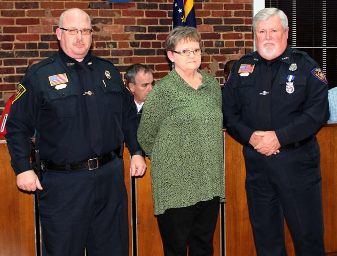Jimmy Dean Whitten awarded medal of valor | New Albany Gazette ...