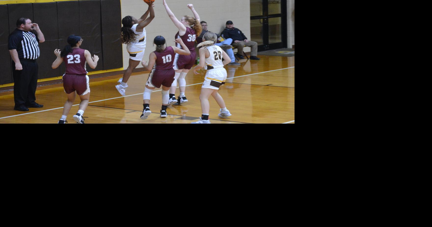 East Union, New Albany divide wins on hardwood | East Union | djournal.com