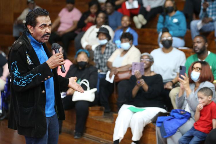 Blues musician Bobby Rush performs at Okolona Elementary's Black ...