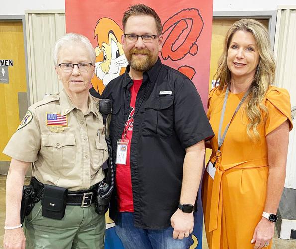 Myrtle School D.A.R.E. class holds graduation | New Albany Gazette ...