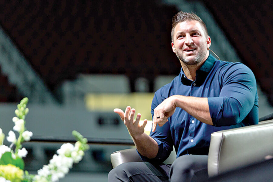 Tim Tebow gives talk at Humphrey Coliseum | Mississippi State ...