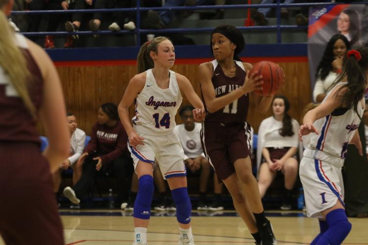 Falcons fight off Bulldog fourth quarter rally | New Albany Gazette ...