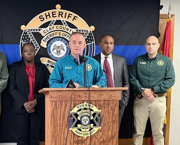 Clay County man accused of killing 6 people Friday night | Crime & Law ...