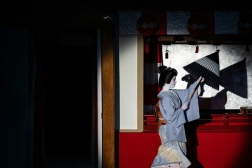 Geisha spectacle in Japan's Kyoto celebrates arrival of spring | News ...