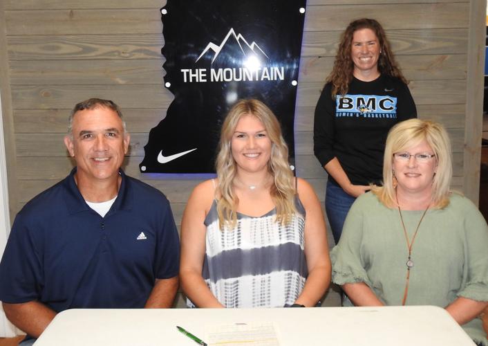 Hall and Russell move on together to Blue Mountain | New Albany Gazette ...