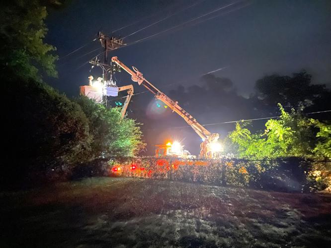 Most power back on by Saturday morning | New Albany Gazette | djournal.com