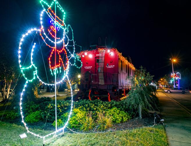 Cleveland, Mississippi's 50 Nights of Lights is a Hallmark Christmas ...
