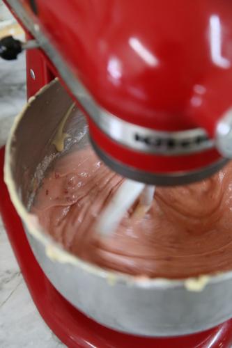Main One Stop in Calhoun City serves up sweets by the slice | Food ...