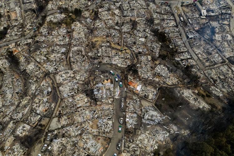 Photos show wildfires burning in Chile | Nation & World | djournal.com
