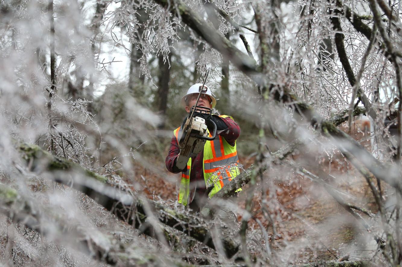 Nearly 150K Mississippians still without power Sunday afternoon | Local ...
