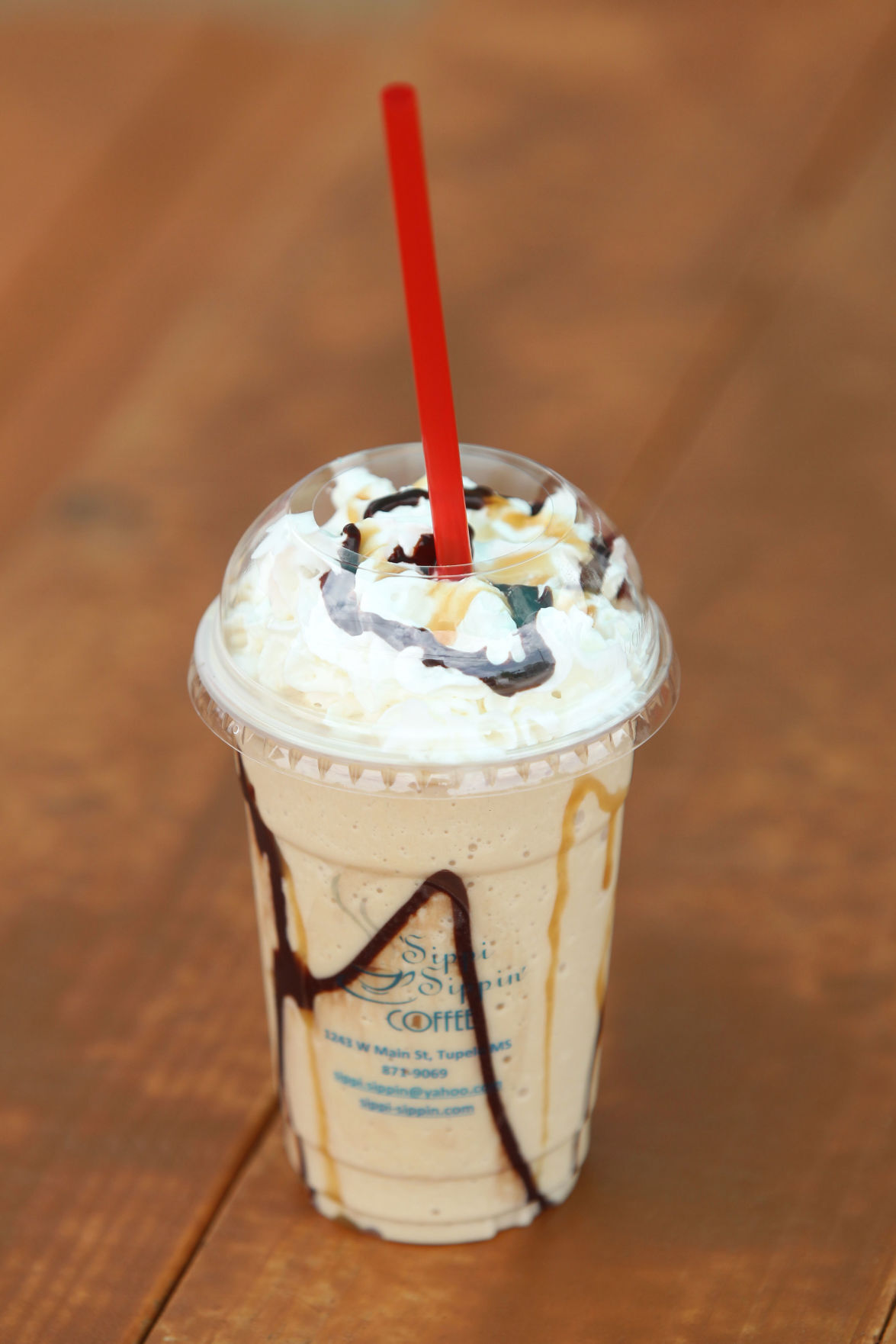 Back to work: Retired Tupelo couple open Sippi Sippin' coffee shop ...