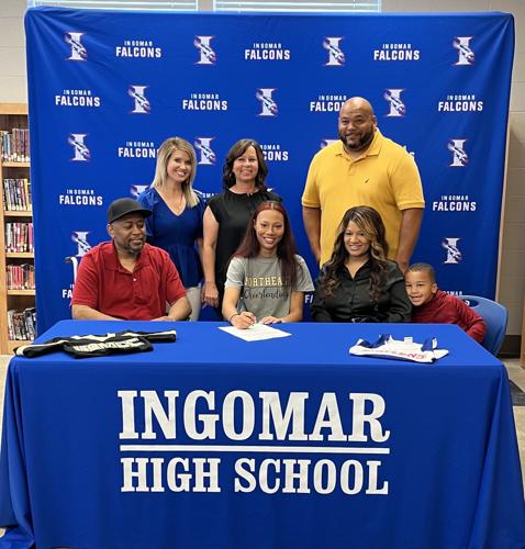 Kiarra Mathis signs with ICC Cheer | | djournal.com